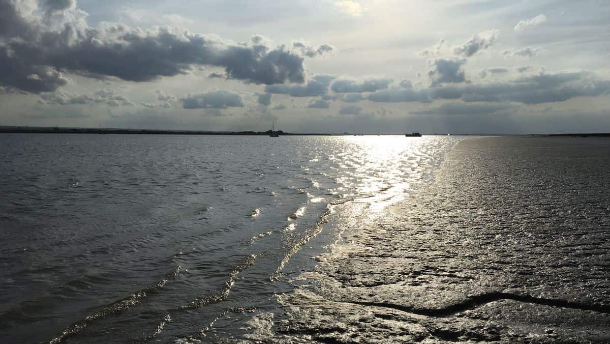 Harty Ferry - Kent Coast - South East England - UK Beach Days